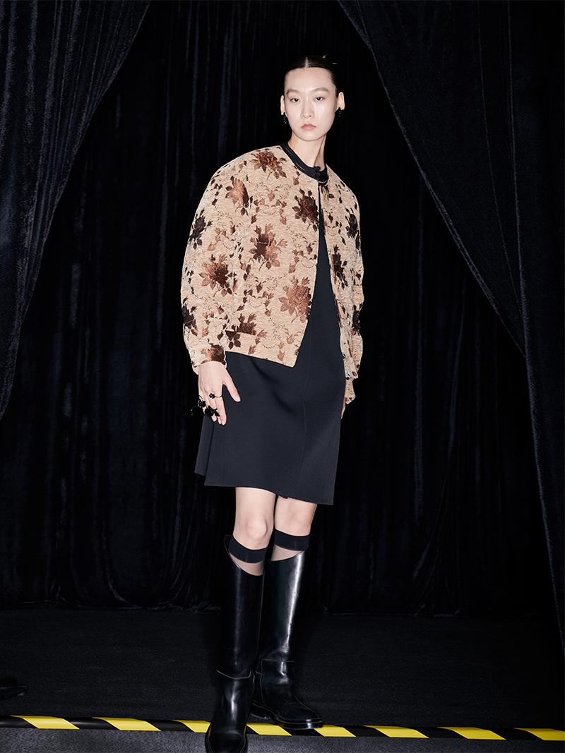 M essential Mackay designer Drop-coffee jacquard puffer jacket - apere ...