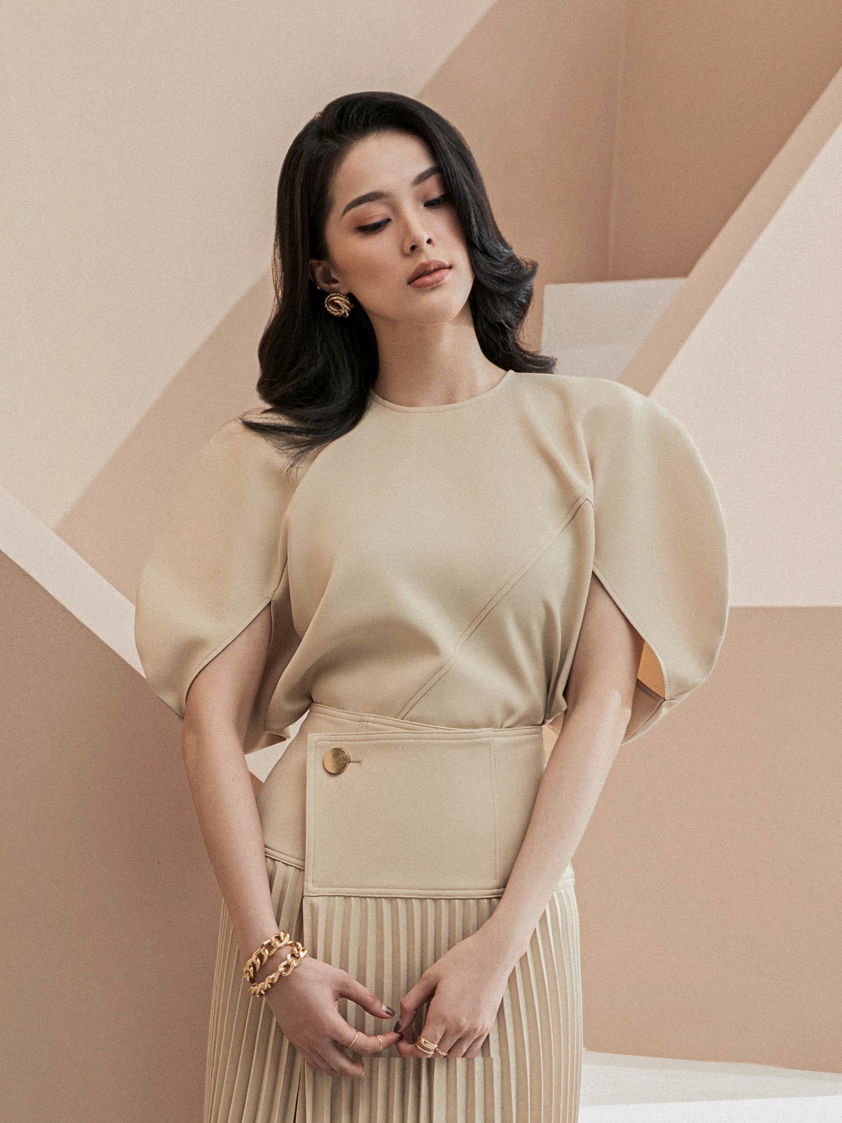 PLEATED MIDI SKIRT + COCOON SHAPED SLEEVE BLOUSE - CELINE – GOOD GIRL REBEL